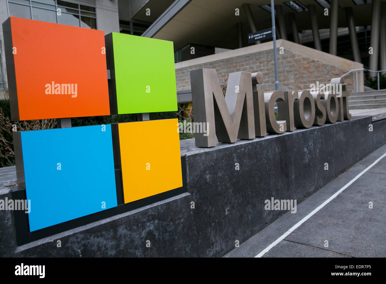 Microsoft redmond campus hi-res stock photography and images - Alamy