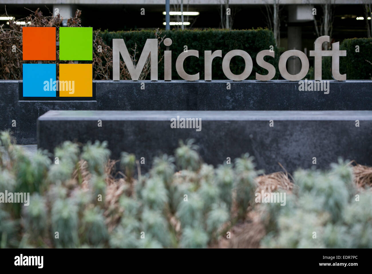 Microsoft redmond campus hi-res stock photography and images - Alamy