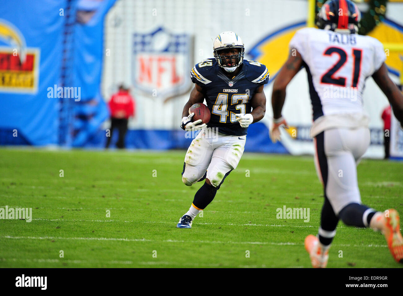 December 14, 2014 San Diego Chargers running back Branden Oliver #43 ...