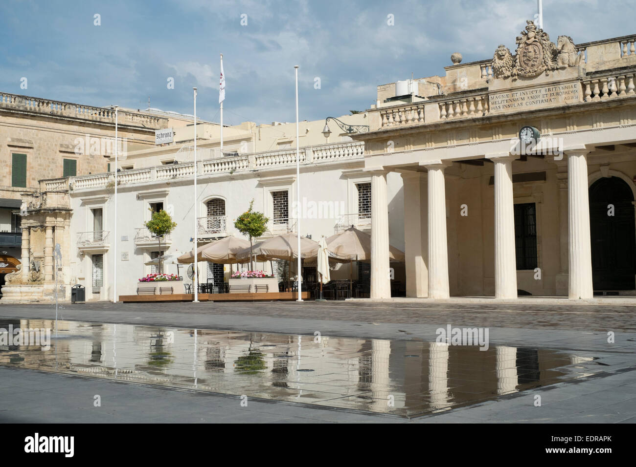 Main guard building hi-res stock photography and images - Alamy