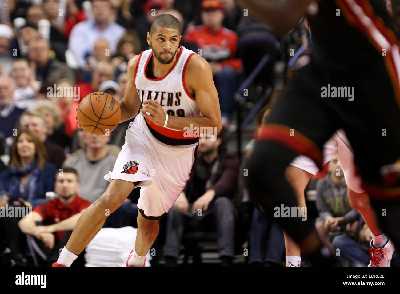 Portland, Oregon, USA. 8th Jan, 2015. NICOLAS BATUM (88) makes a move ...