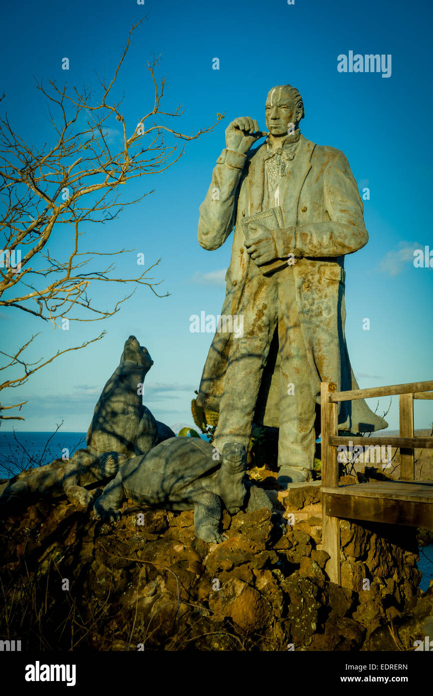charles darwin statue in san cristobal island galapagos Stock Photo - Alamy