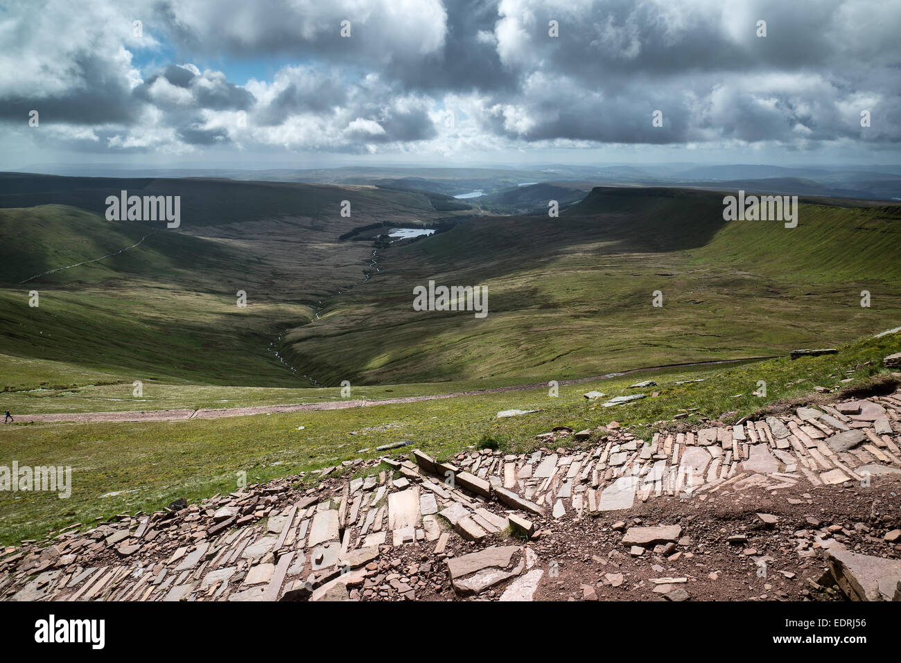 Beautiful landscape of Brecon Beacons National Park with dramatic sky ...