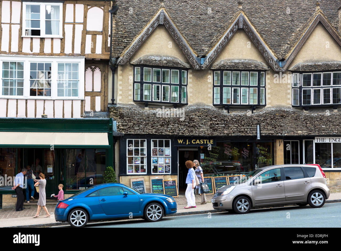 Burford high street shops hi-res stock photography and images - Alamy