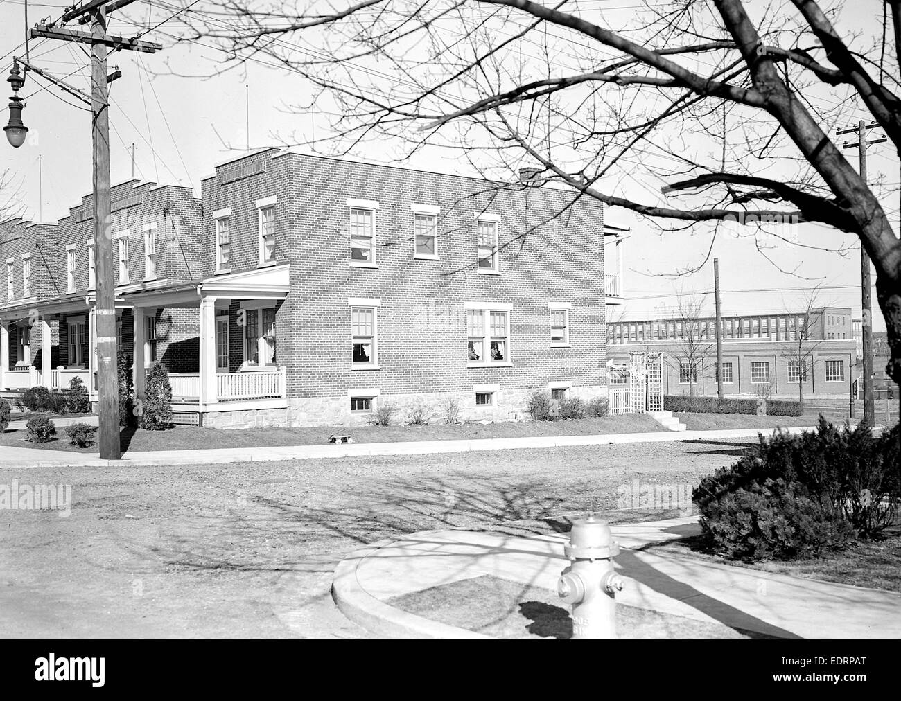 Usa houses for rent Black and White Stock Photos & Images - Alamy