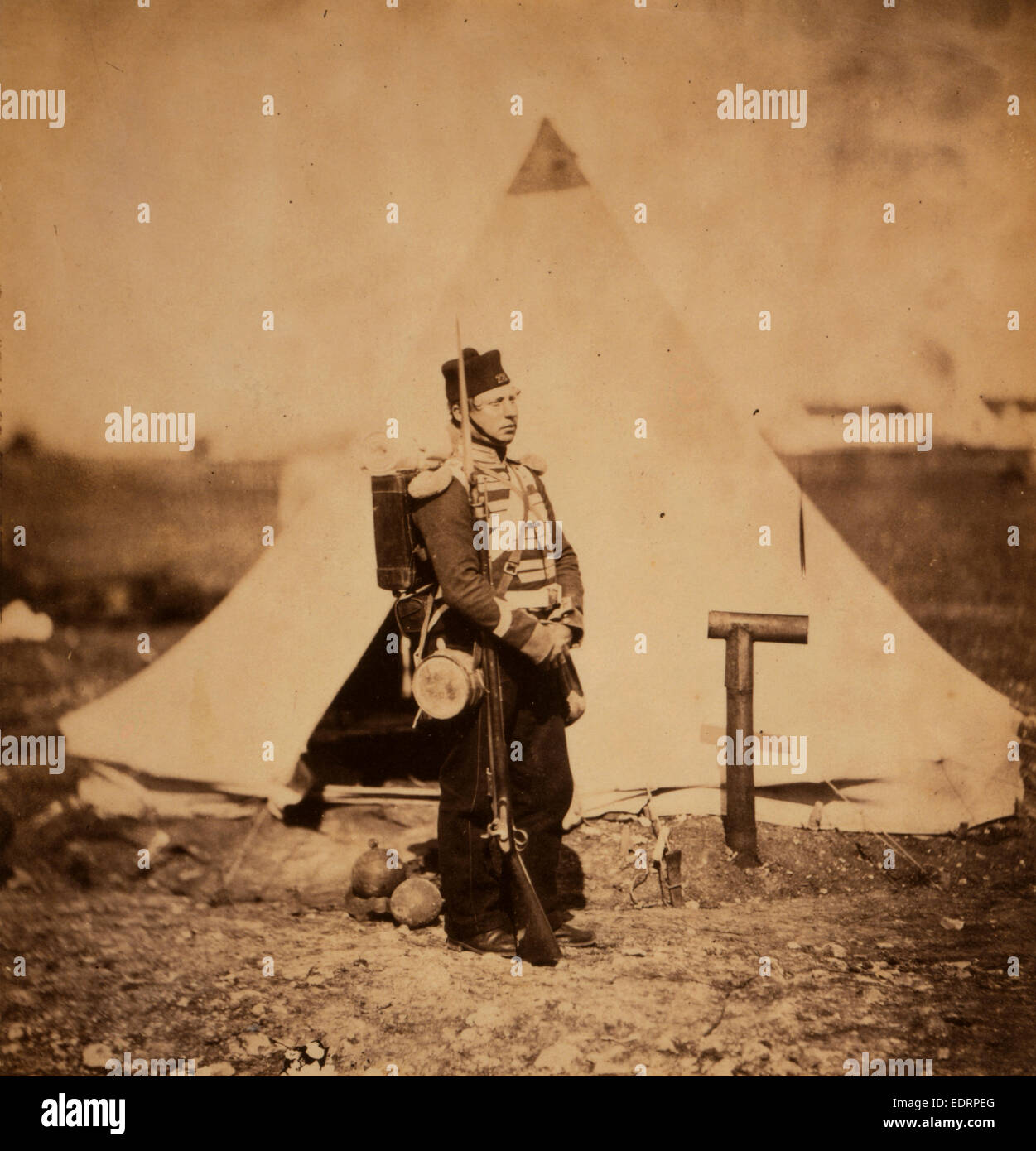 Full marching order hi-res stock photography and images - Alamy