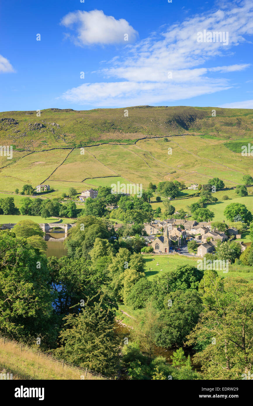 Burnsall village and gate hi-res stock photography and images - Alamy