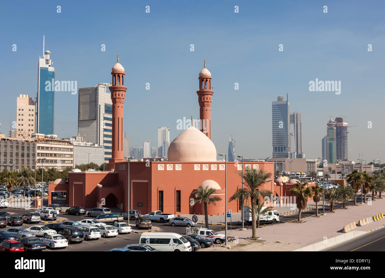 Bader Al Mailam Mosque in Kuwait City Stock Photo - Alamy