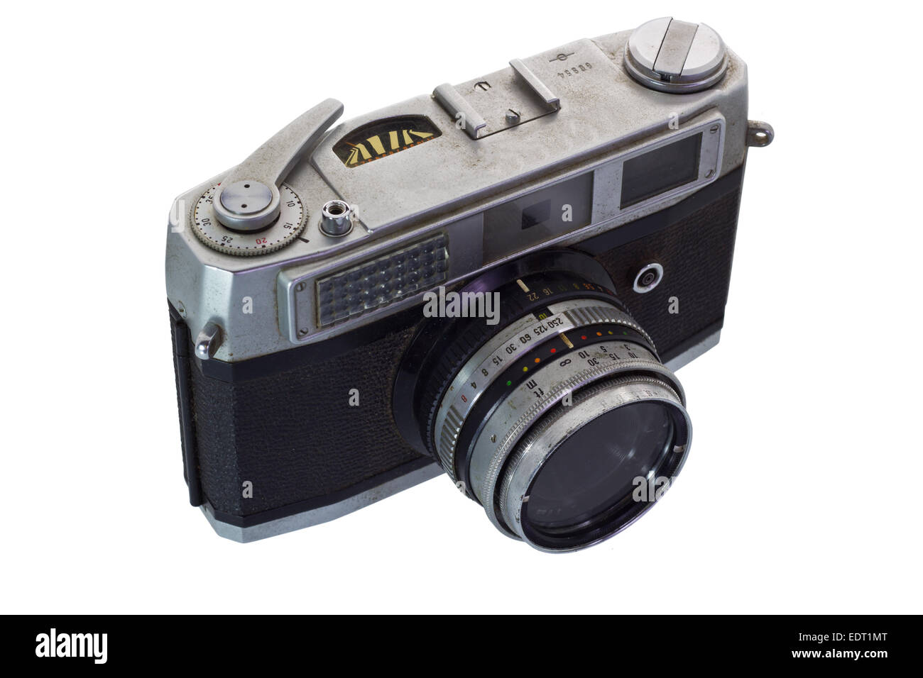 Old-fashioned Camera isolated on white background and clipping path ...