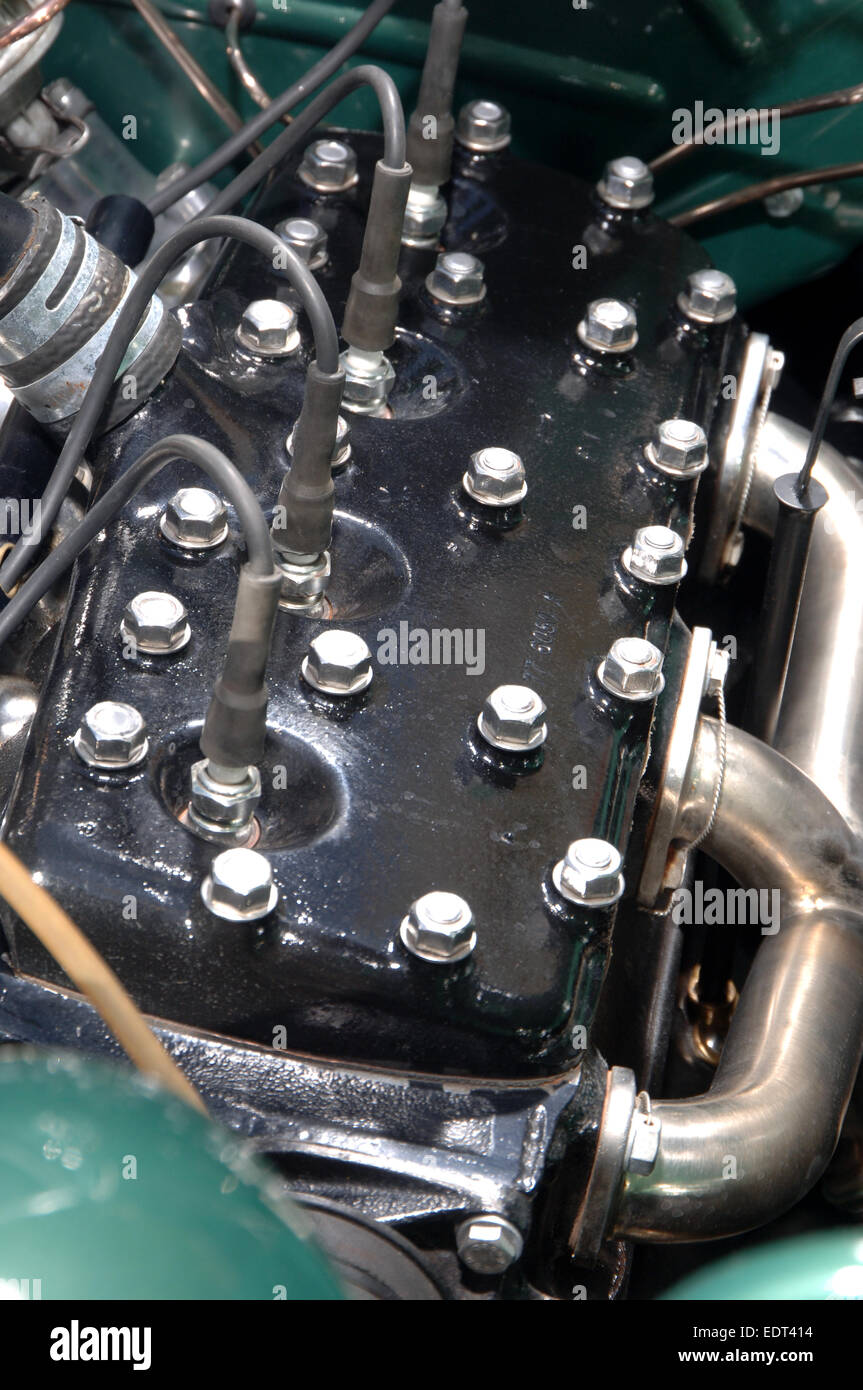 Cylinder head hi-res stock photography and images - Alamy