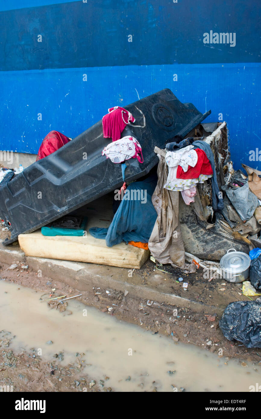 Daily life of scavengers hi-res stock photography and images - Alamy