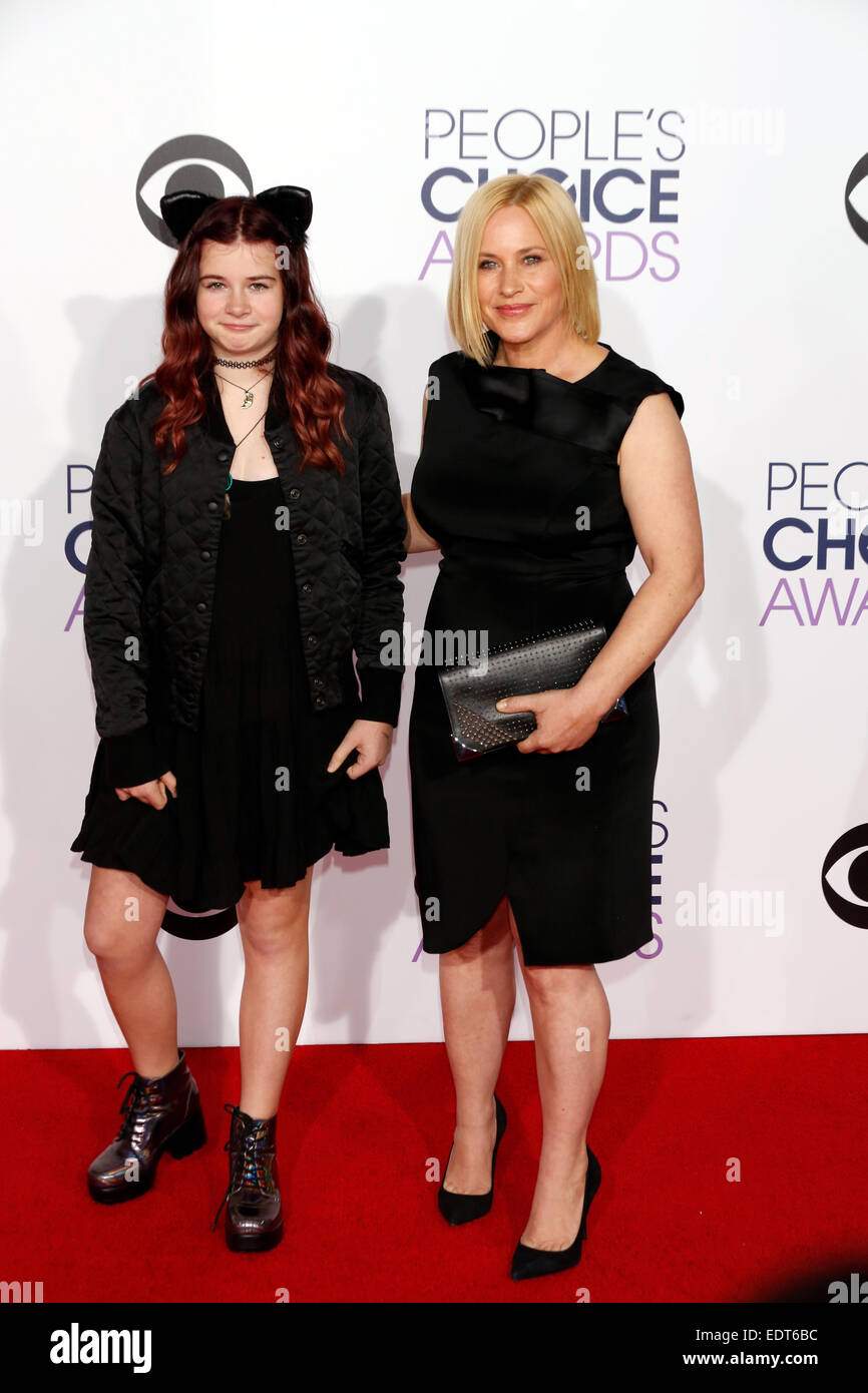 Los Angeles, USA. 07th Jan, 2015. Actress Patricia Arquette (r) and ...