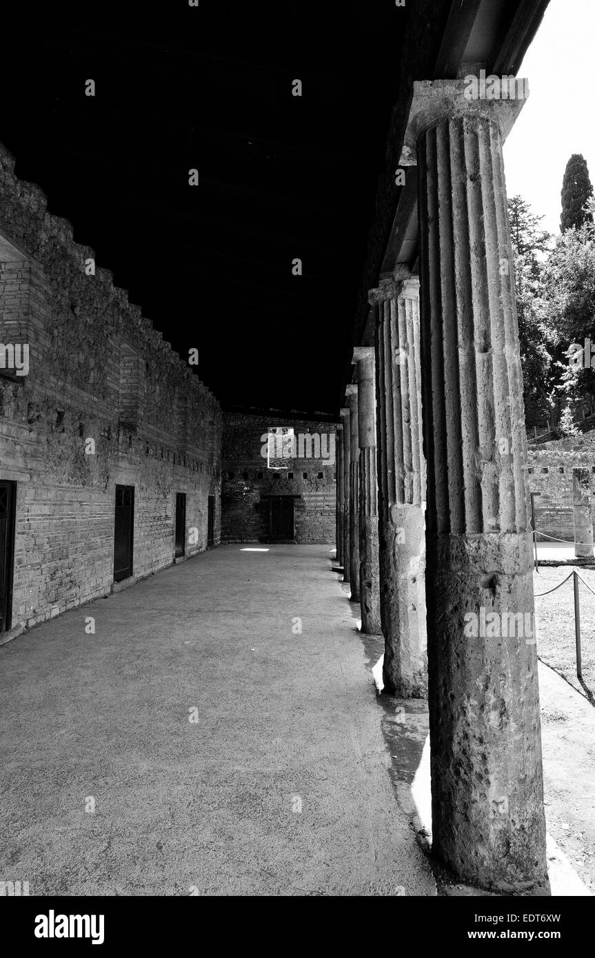 Ancient amphitheater in ruins Black and White Stock Photos & Images - Alamy