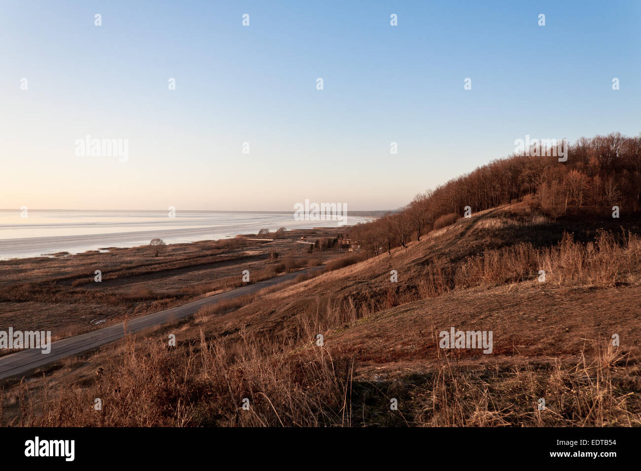 Snowless hi-res stock photography and images - Alamy