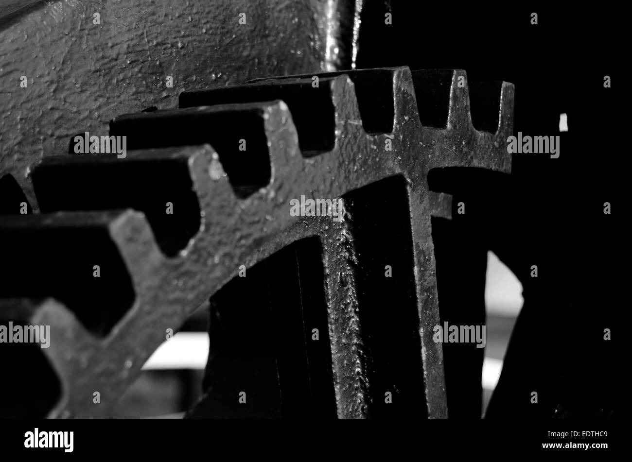 Ratchet mechanism hi-res stock photography and images - Alamy