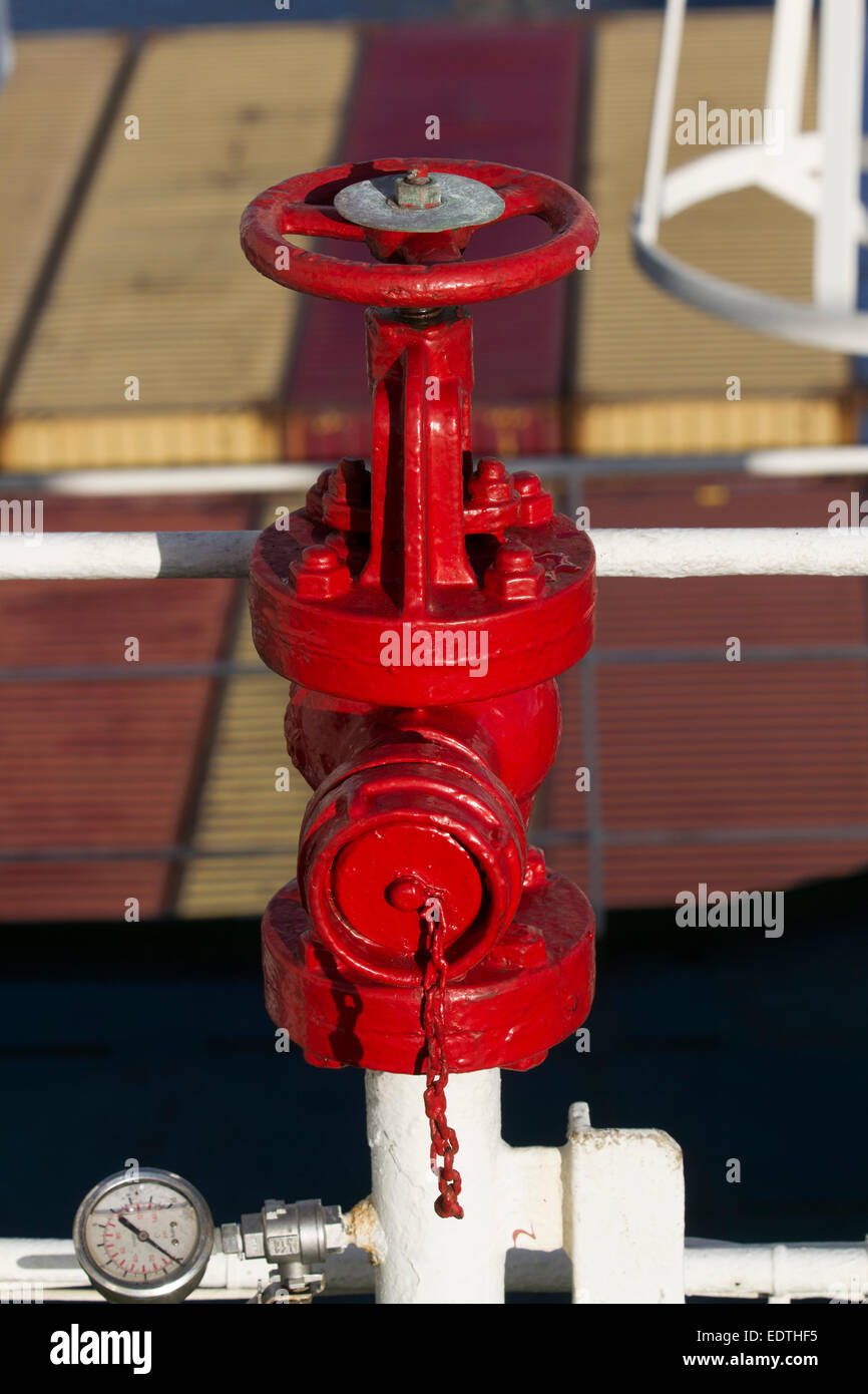 Fire Hydrant Uk High Resolution Stock Photography and Images - Alamy