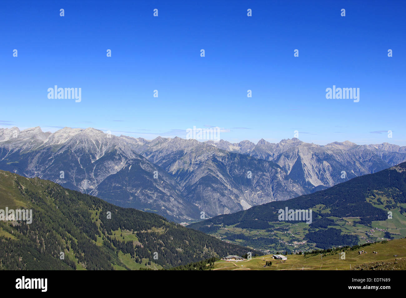 Gebirgslandschaft bei Fiss in Tirol, Österreich,Mountain Landscape at ...