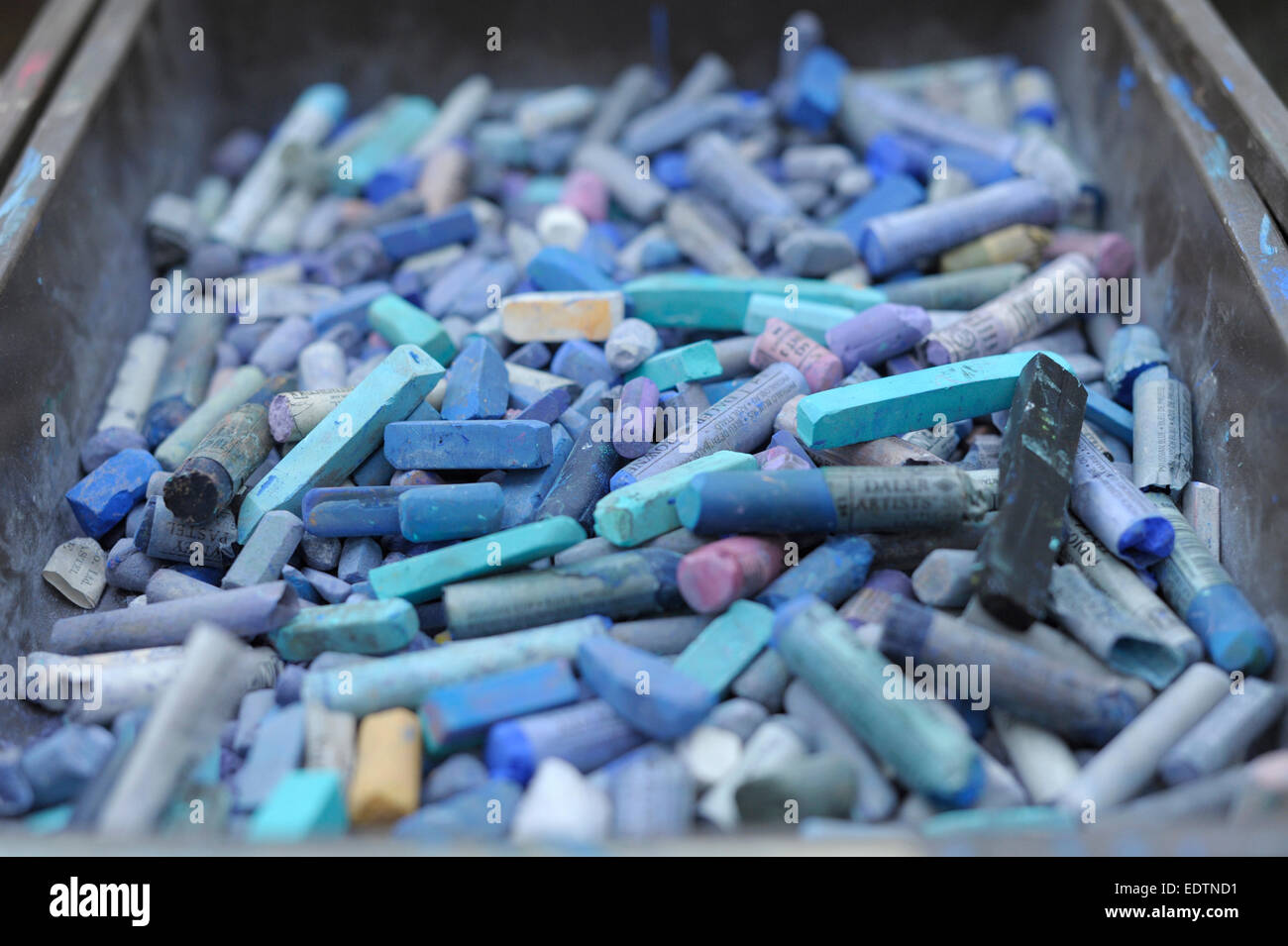 Box art hi-res stock photography and images - Alamy