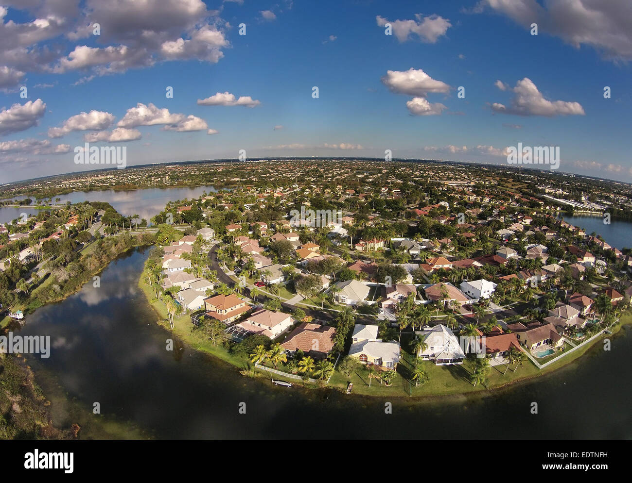 Aerial view waterfront houses in hi-res stock photography and images ...