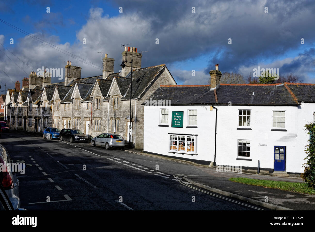 Cottage and book shop, Puddletown (formerly Piddletown) - a village in ...