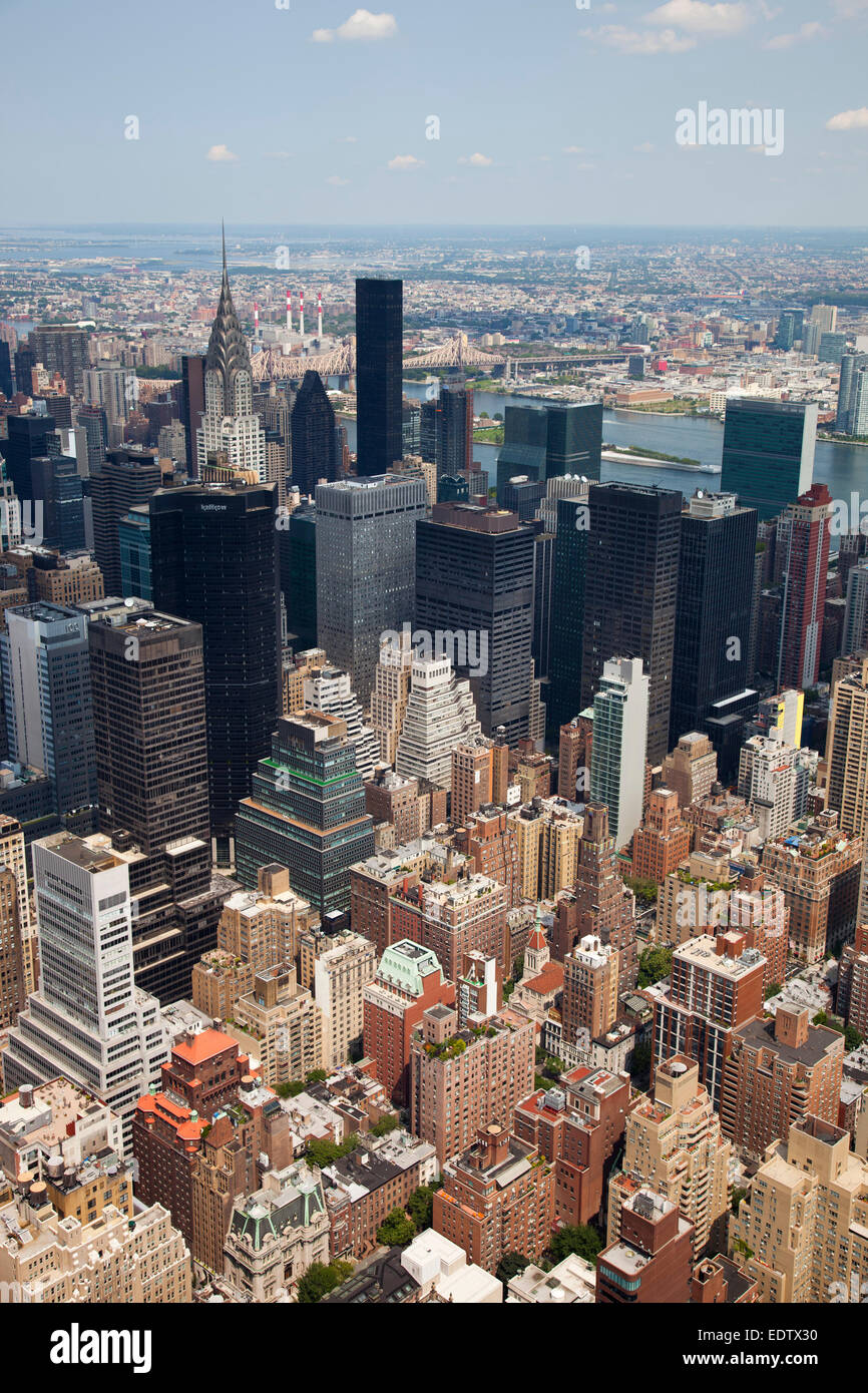 Side view tall building hi-res stock photography and images - Alamy