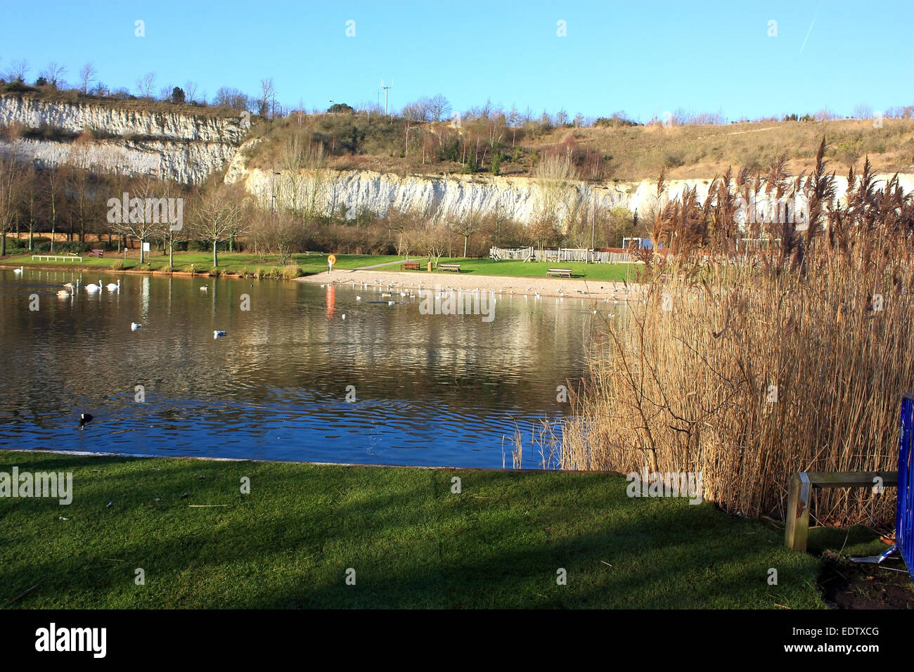 The beautiful lake and cliffs around Bluewater in North Kent Stock ...