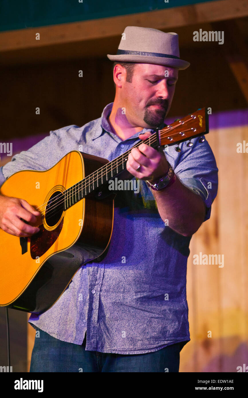 Sam bush band hi-res stock photography and images - Alamy