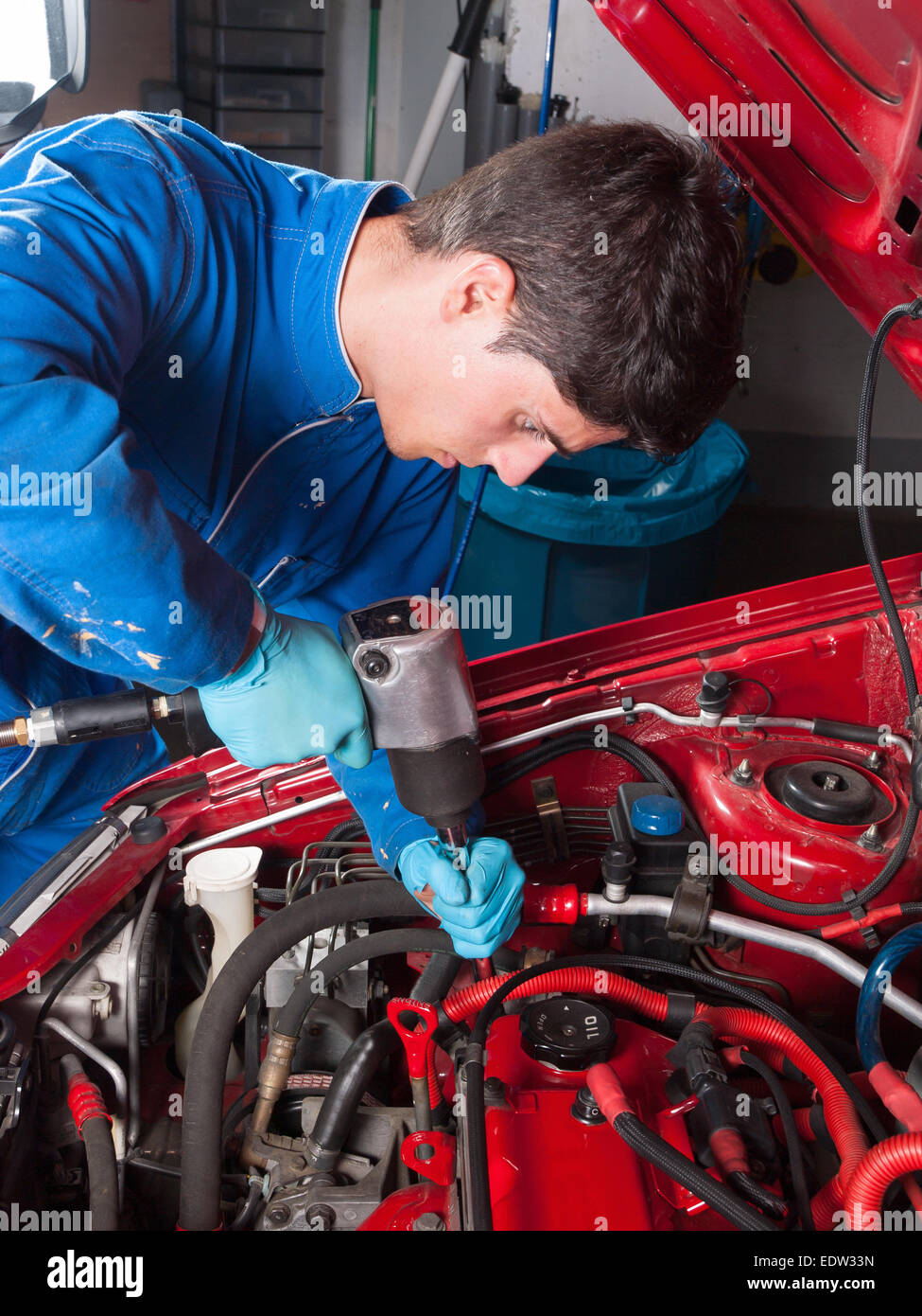 Car workshop compressor hi-res stock photography and images - Alamy