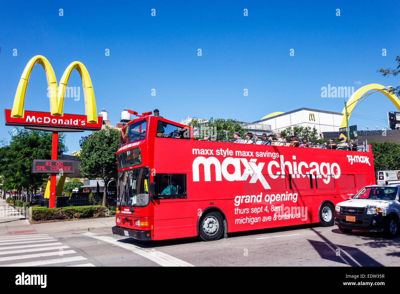 Chicago Illinois,North River water,Clark Street,bus,coach,double-decker ...