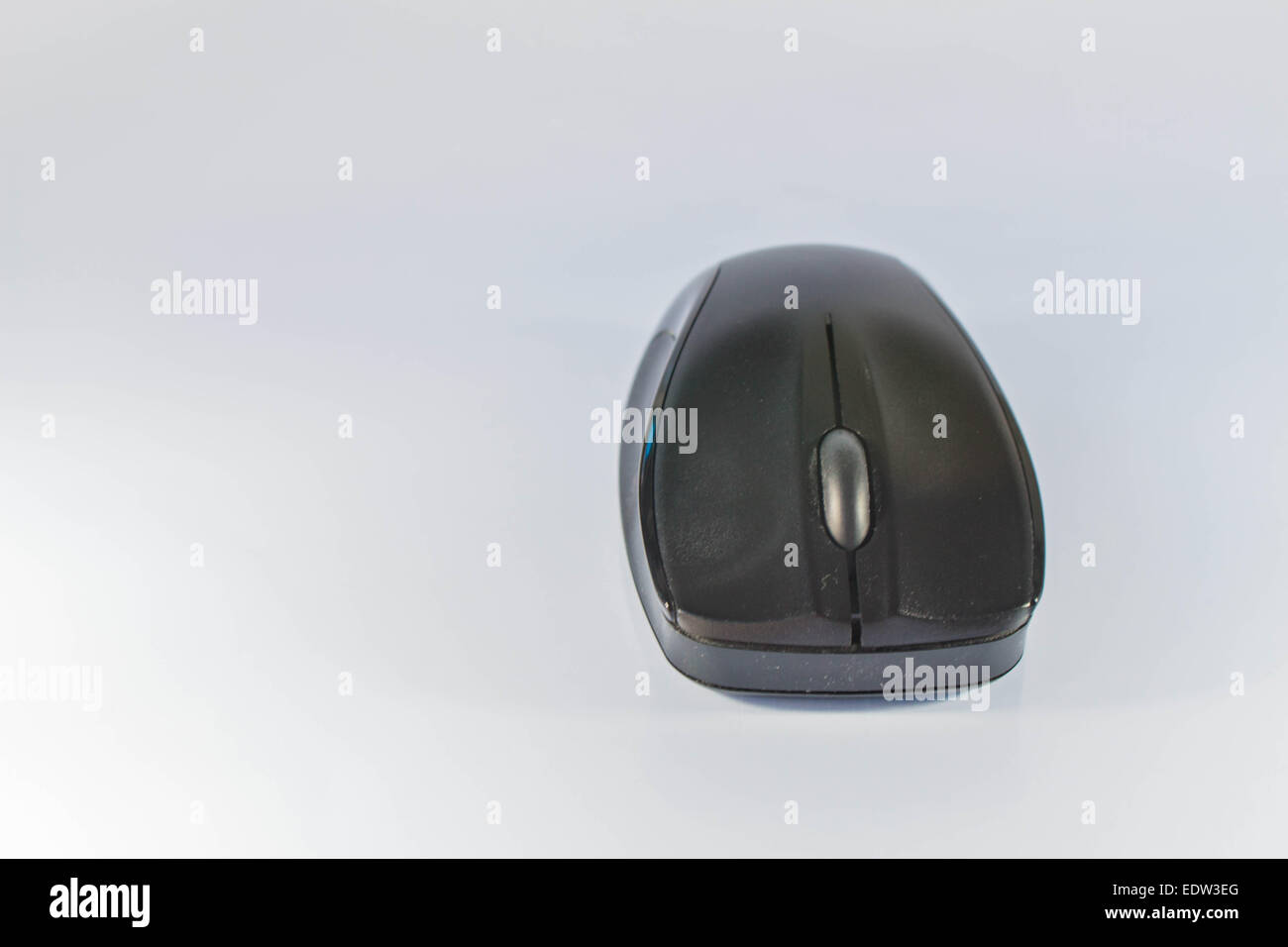 Computer mouse on the floor Stock Photo - Alamy