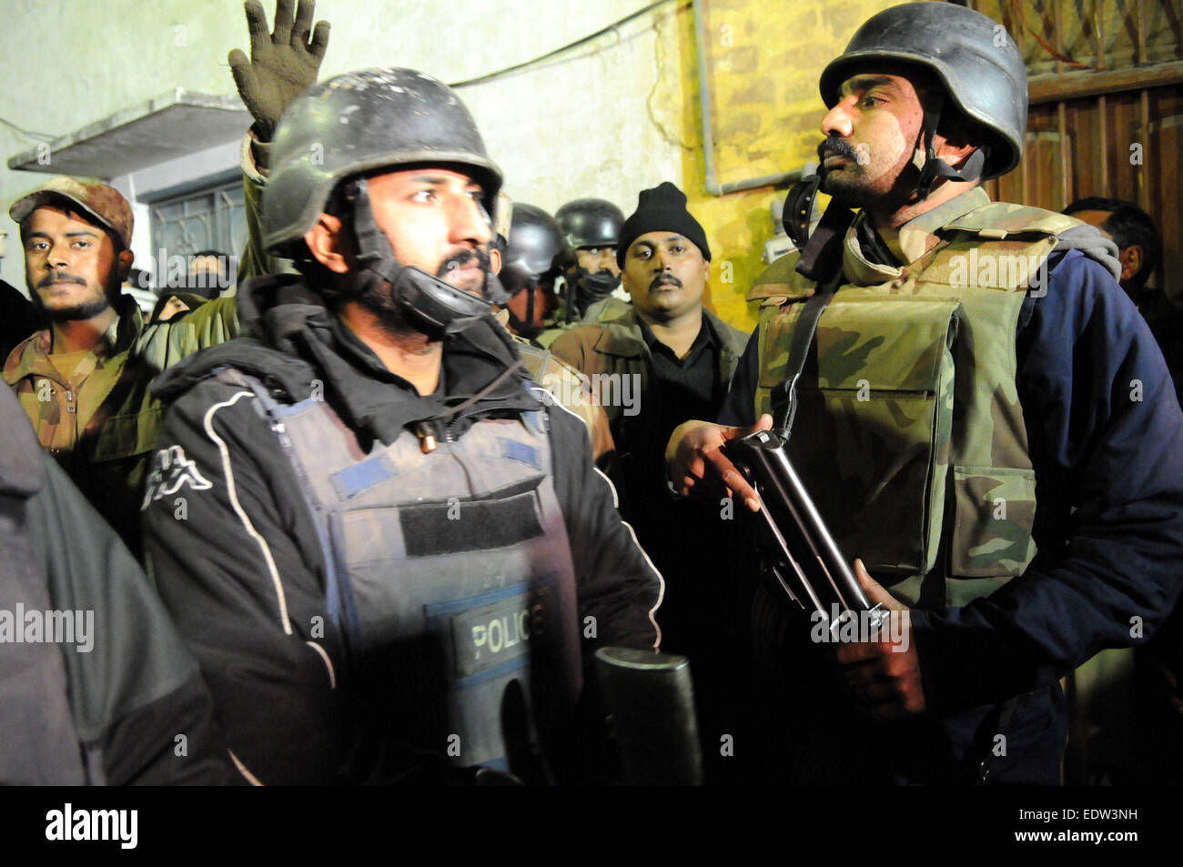 Pakistan rawalpindi blast hi-res stock photography and images - Alamy