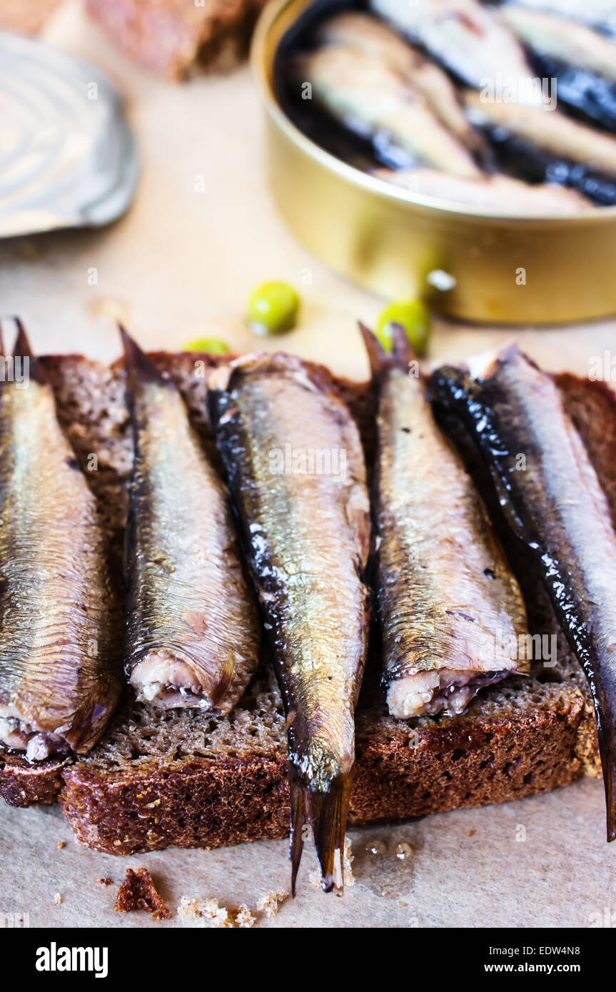 Kipper sandwich hi-res stock photography and images - Alamy