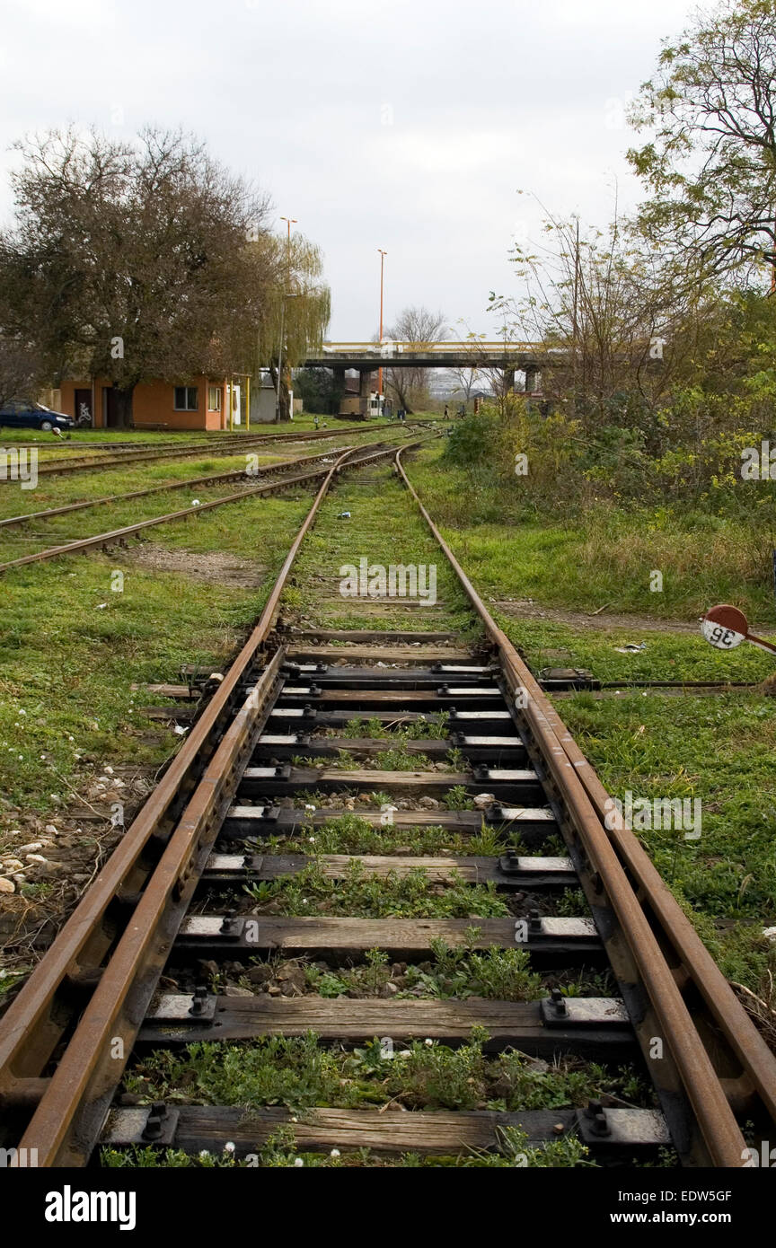 Crossover cable hi-res stock photography and images - Alamy