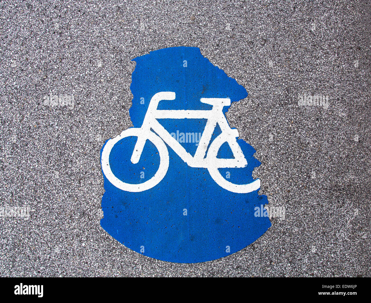 Bicycle traffic sign painted on the floor hi-res stock photography and ...