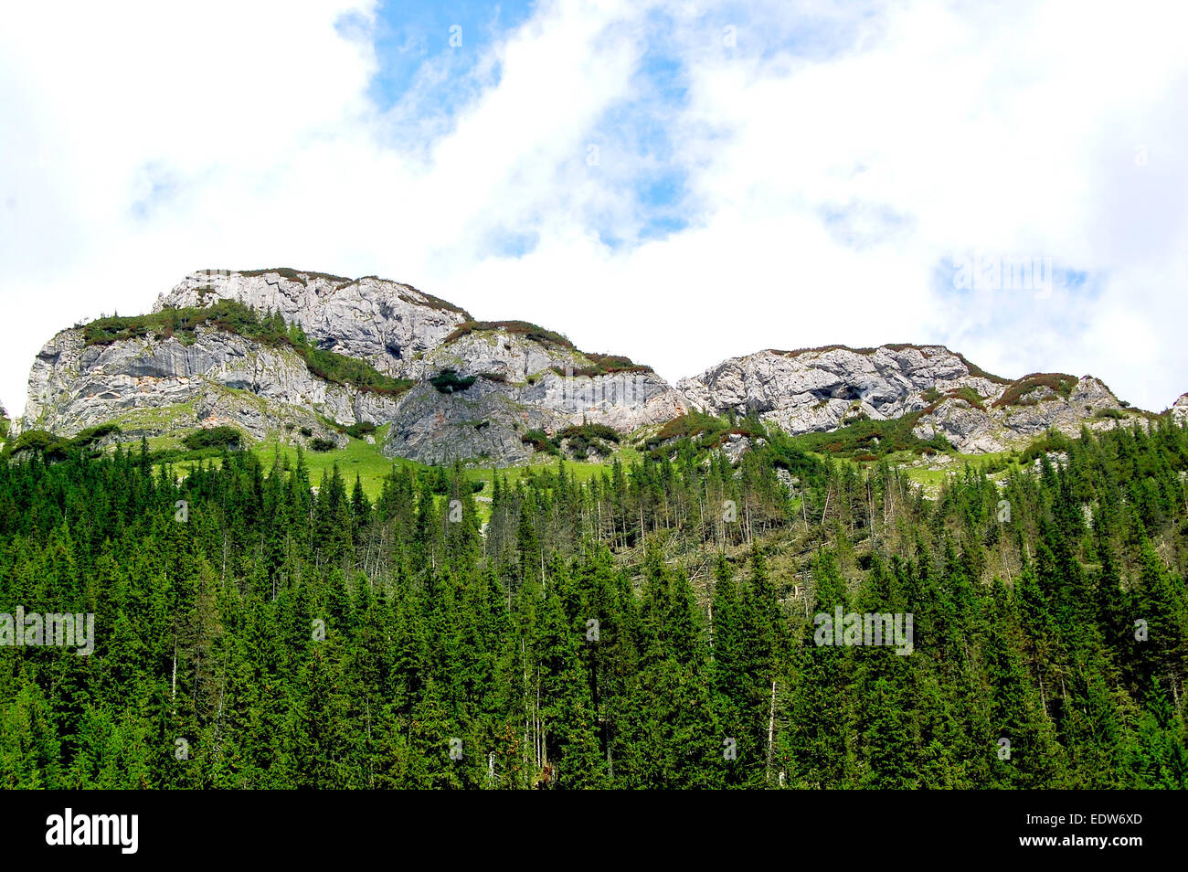 Gentle mountain slopes hi-res stock photography and images - Alamy
