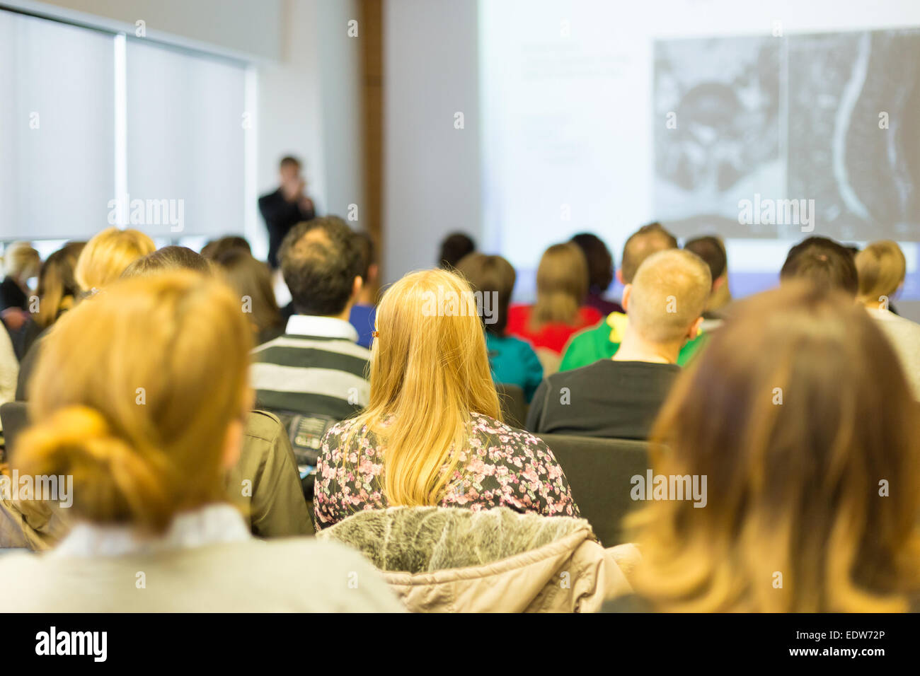 Training teaching workshop hi-res stock photography and images - Alamy