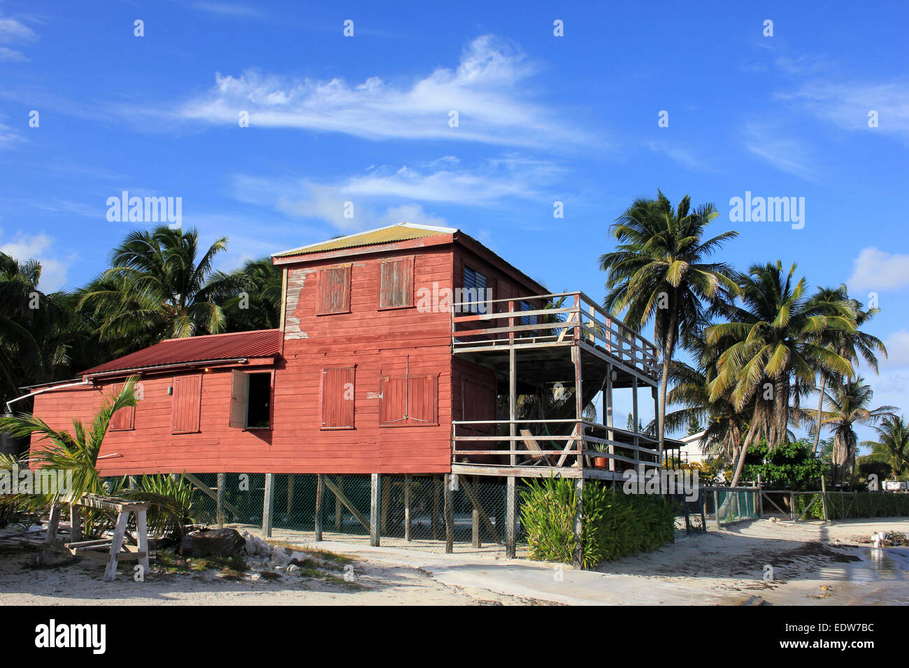 Traditional wooden house belize hi-res stock photography and images - Alamy