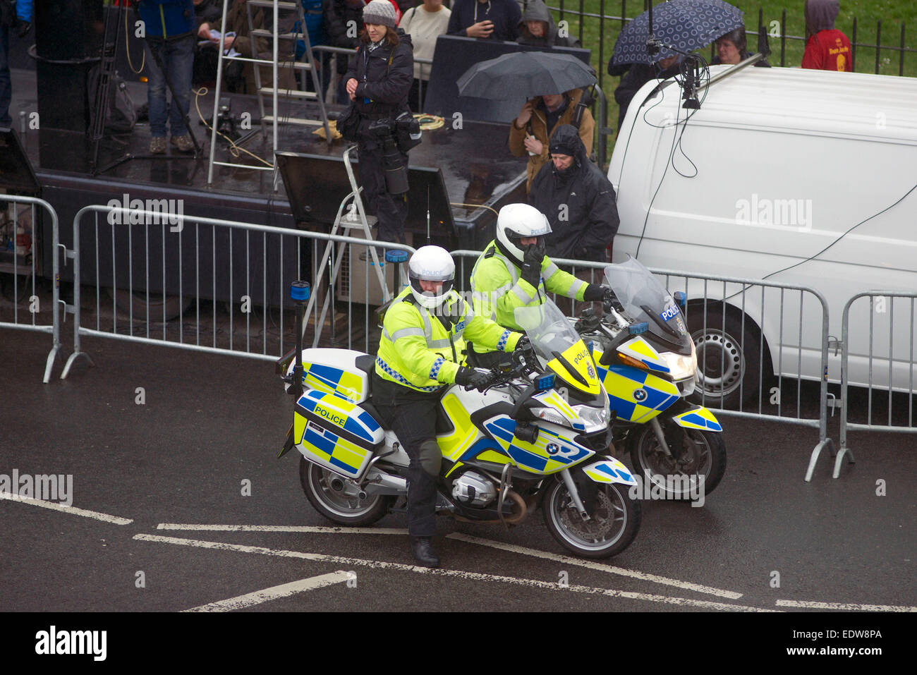 Police uk hi-res stock photography and images - Alamy