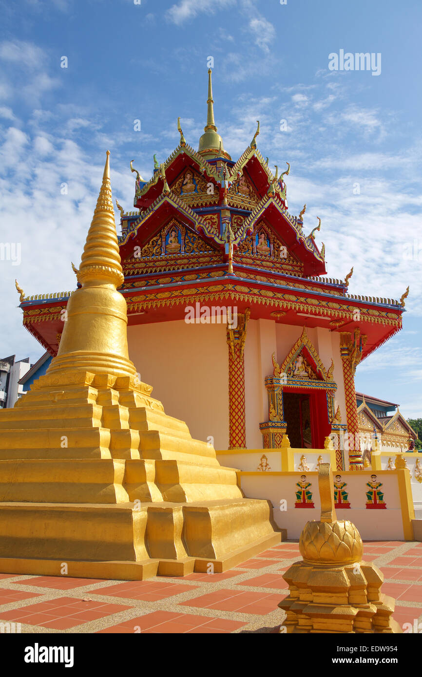 Thai style temple located in Penang Malaysia Stock Photo - Alamy