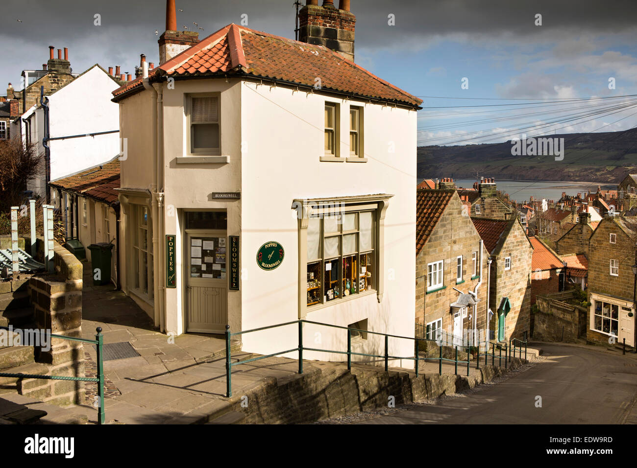 UK, England, Yorkshire, Robin Hood’s Bay, Bay Bank, shop on road into ...