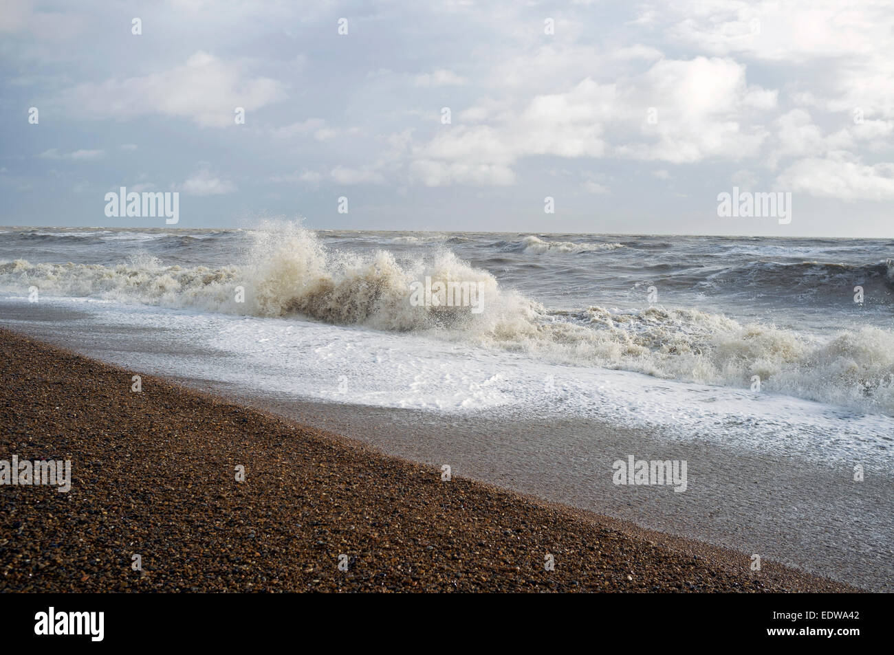 Rough seas north sea uk hi-res stock photography and images - Alamy
