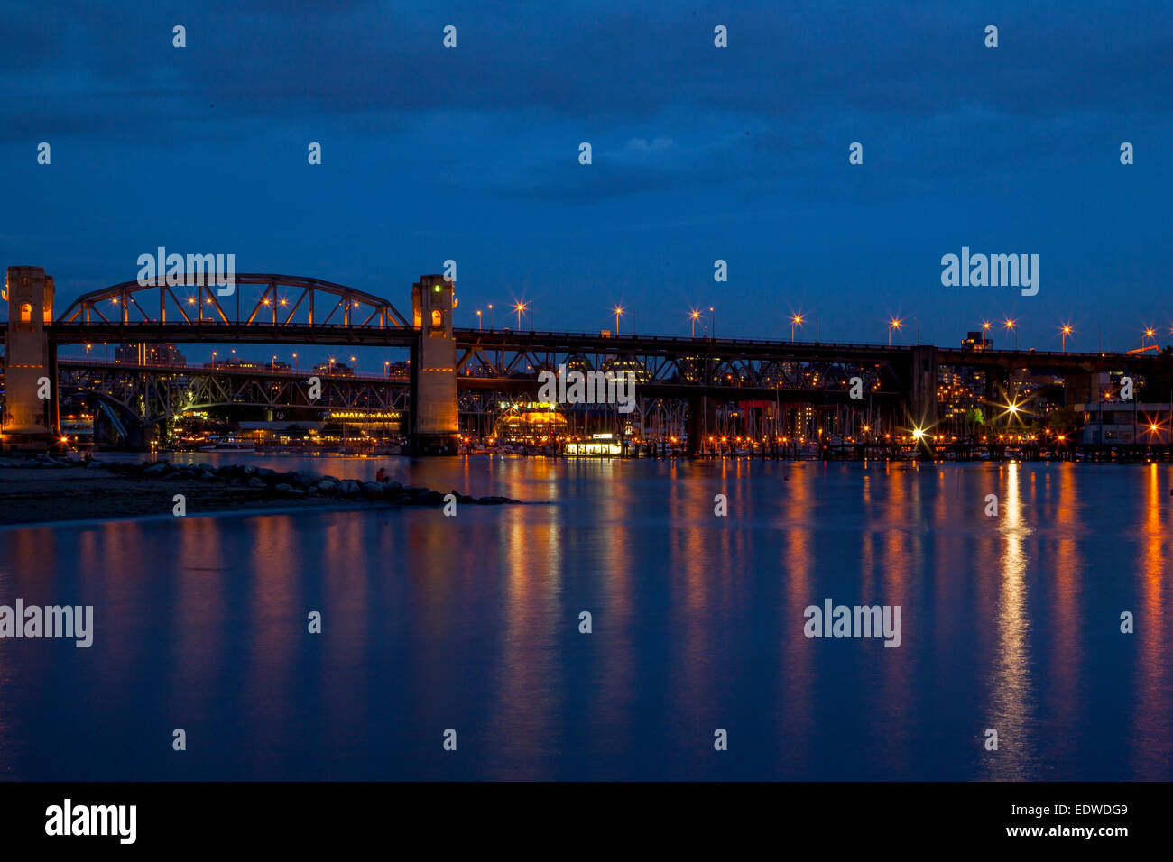 Granville bridge vancouver hi-res stock photography and images - Alamy