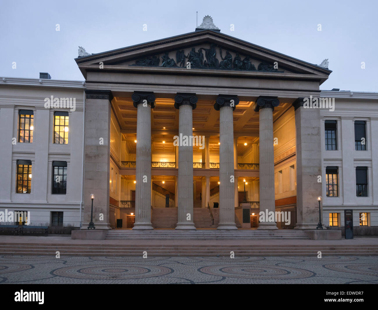 Oslo university hall hi-res stock photography and images - Alamy
