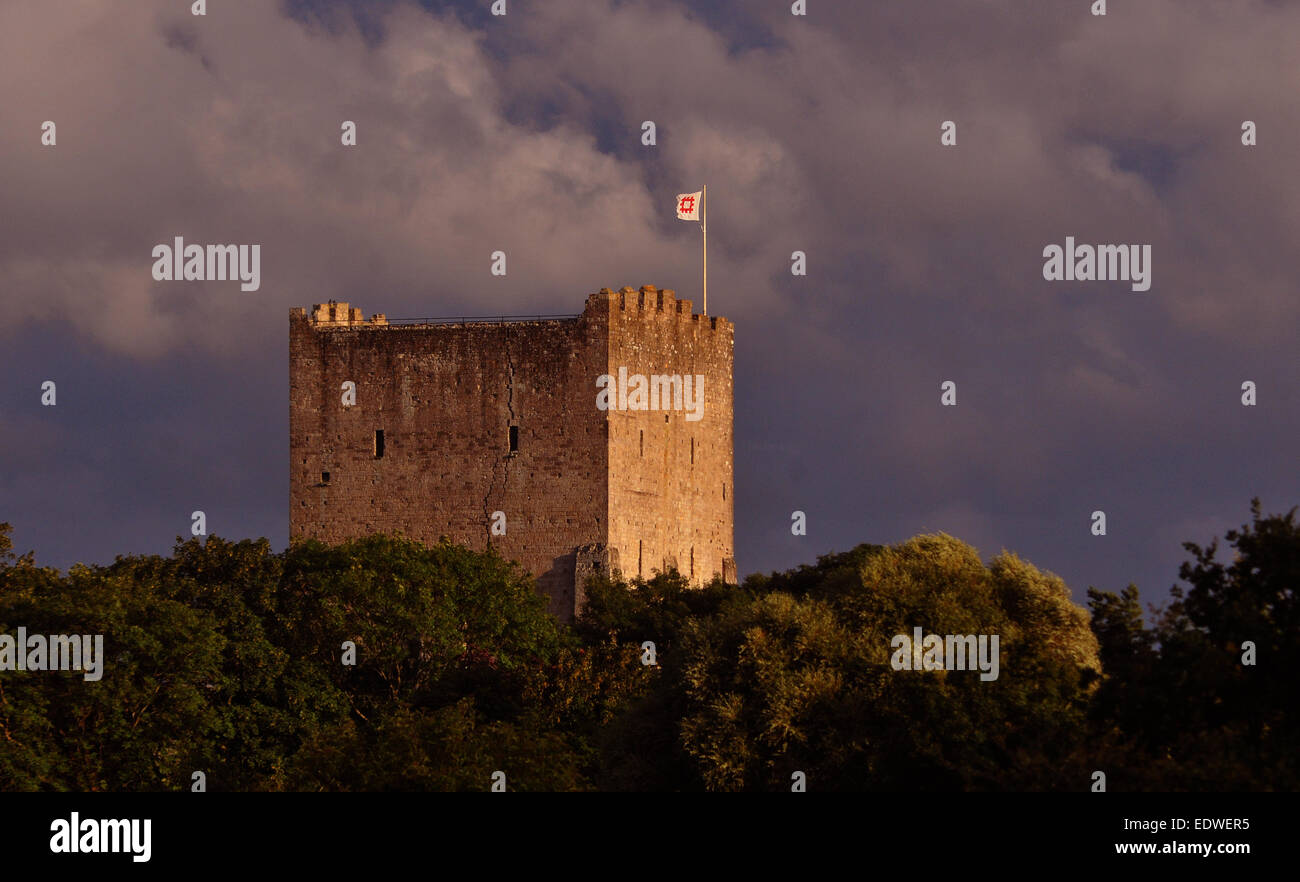 Portchester Castle, Portchester Stock Photo - Alamy