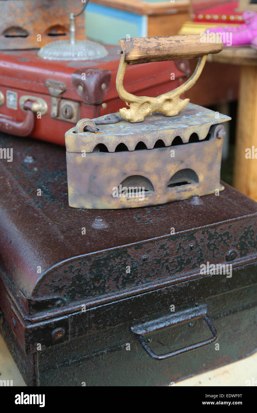 Ironing box hi-res stock photography and images - Alamy