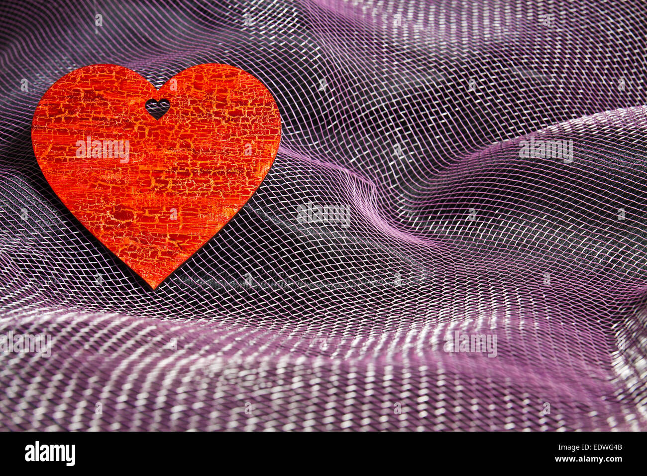 Wooden heart painted in red with peeling texture in vintage style Stock ...