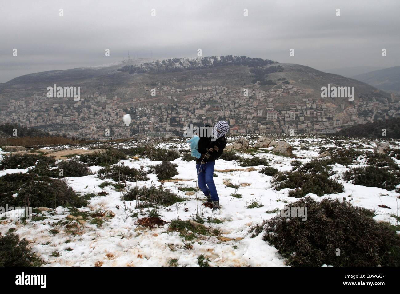 Nablus, West Bank, Palestinian Territory. 10th Jan, 2015. Palestinian ...