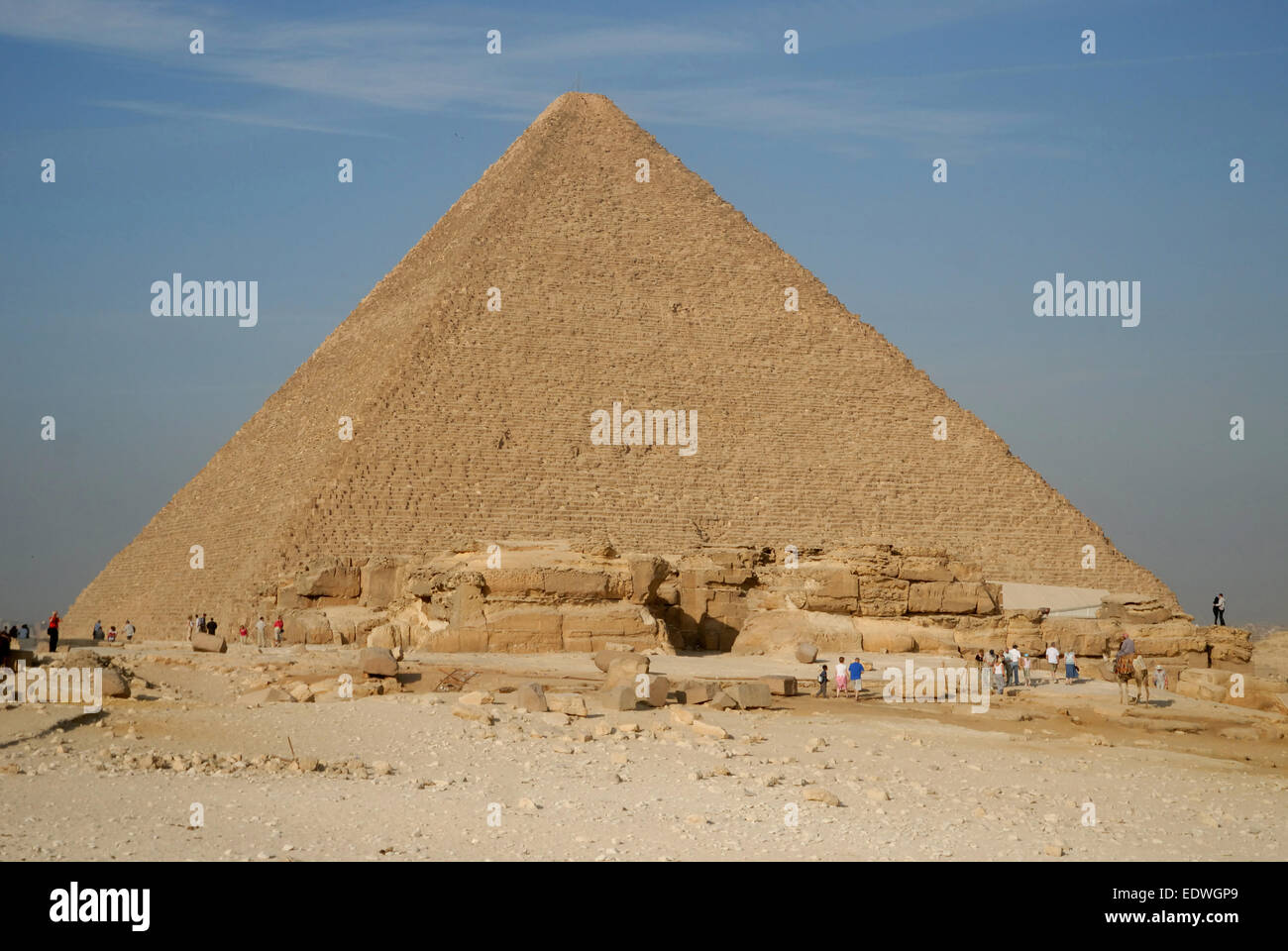 Egypt old kingdom pyramids giza hi-res stock photography and images - Alamy