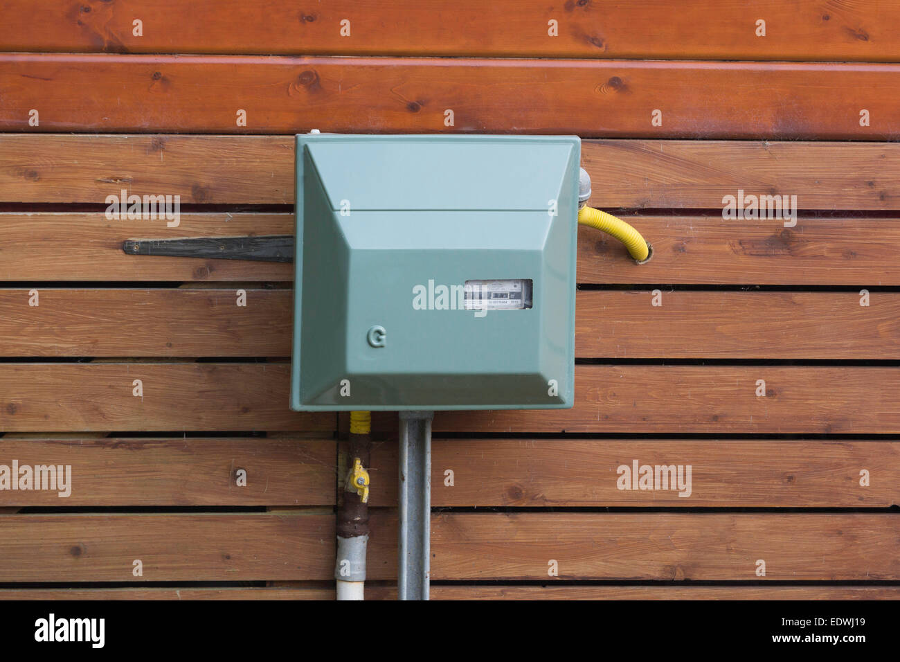External gas meter hi-res stock photography and images - Alamy