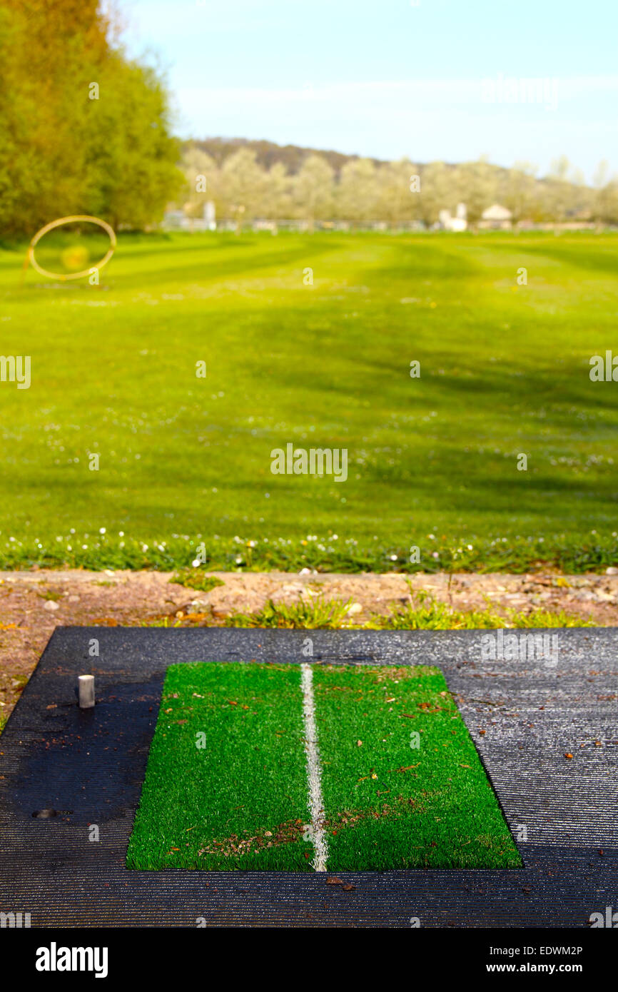 Golf driving range distance hi-res stock photography and images - Alamy